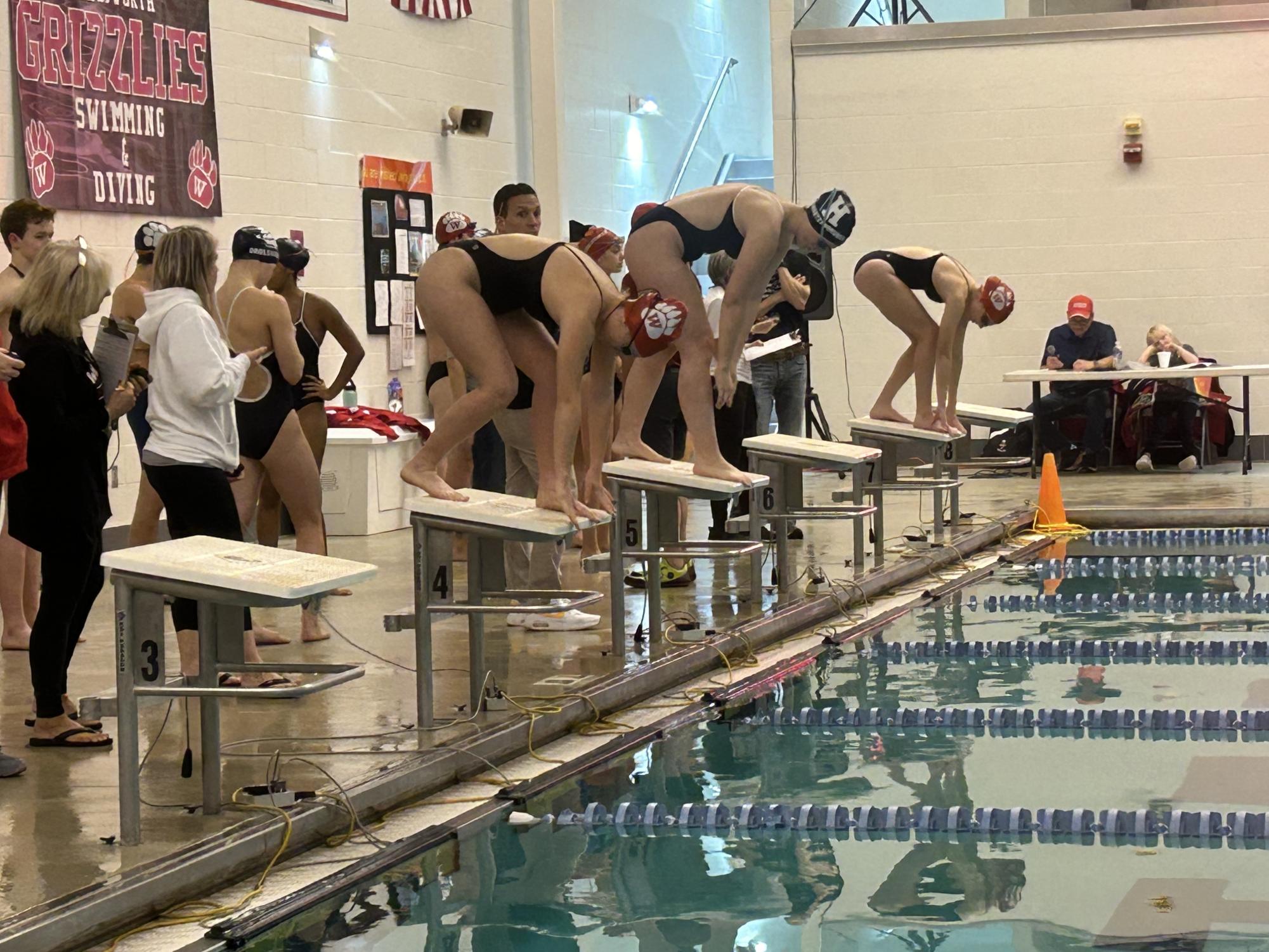 WHS Swim Team Competes Against Suburban League Rivals – The Bruin
